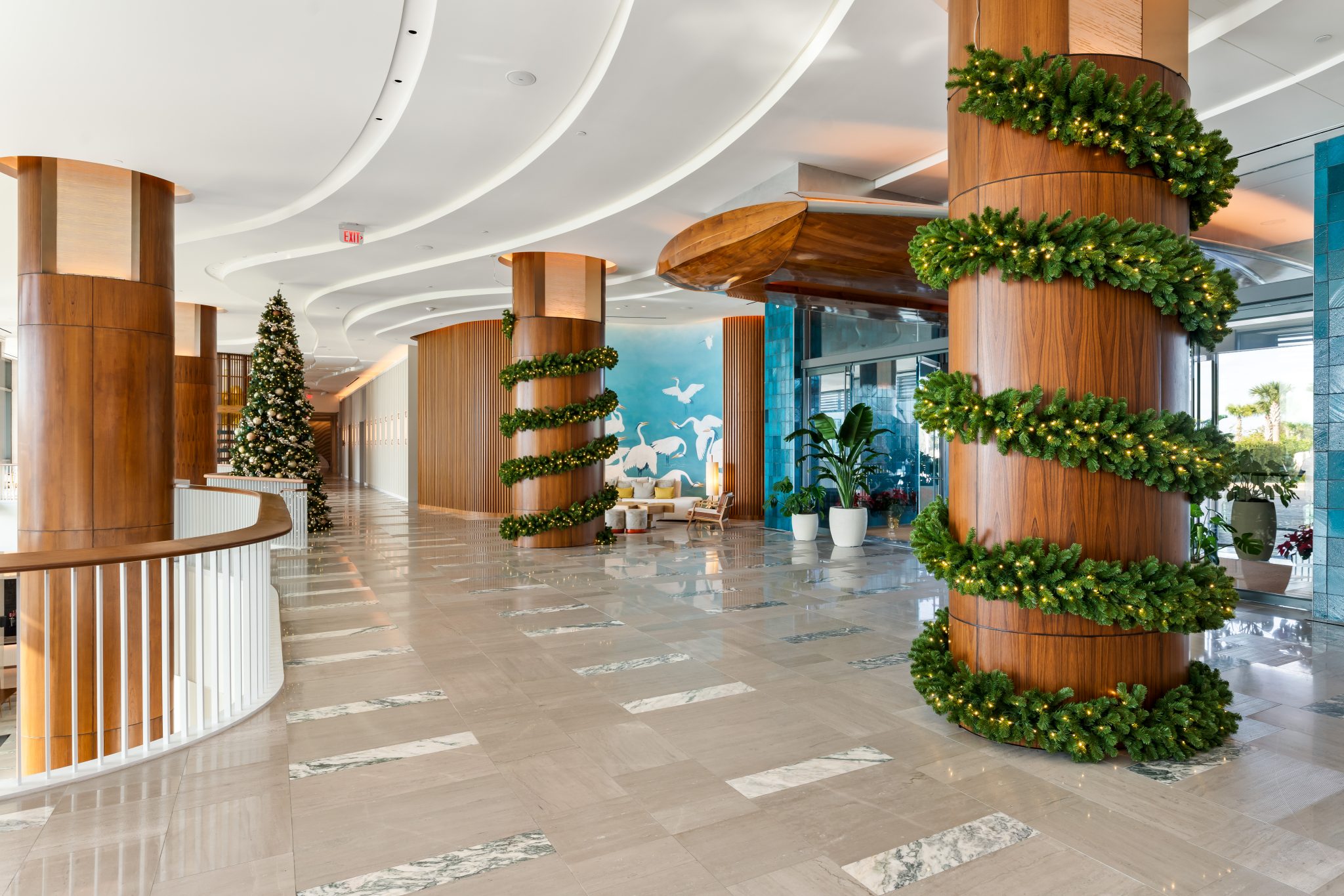An Award-Winning Resort Near Disney World Confirms NEW Holiday ...