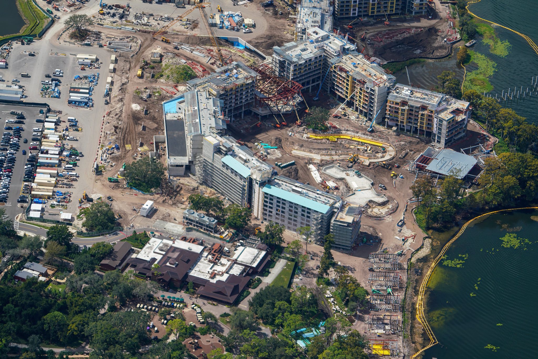 FIRST LOOK at the Pool Coming to Disney World's Newest Hotel | the ...