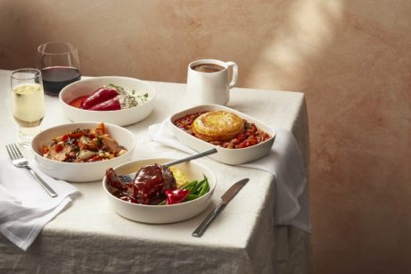 NEWS: Delta Air Lines Announces NEW In-Flight Meals (Created by a ...