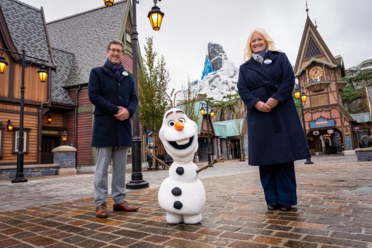 Disney Just Shared A NEW LOOK At Walking Olaf Animatronic and We Are ...