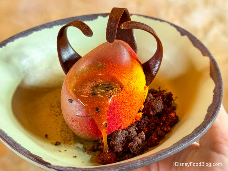 MEGA REVIEW: 6 NEW Snacks Just Arrived in Disney's Animal Kingdom, and ...