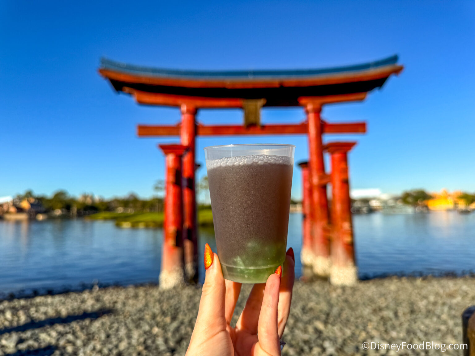 REVIEW: I'd Like To Thank the Creator of This New EPCOT Snack for ...