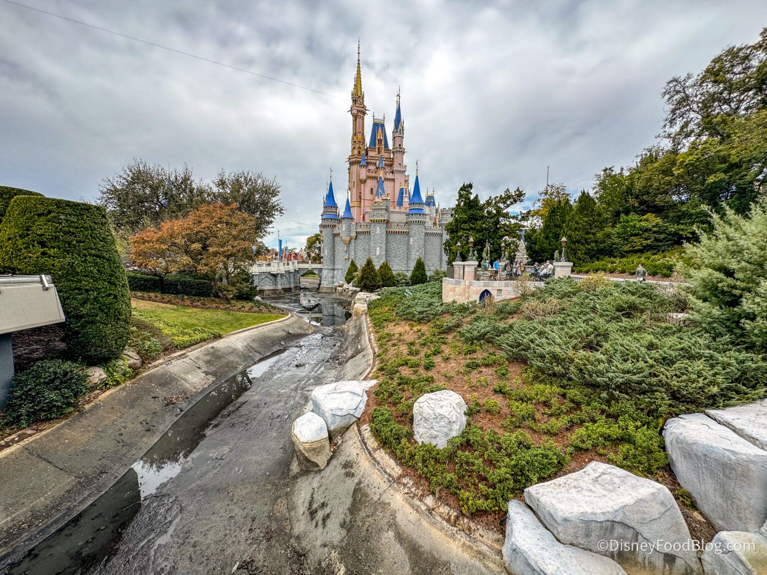 SeaWorld Orlando Brings Back Seven Seas Food Festival Concerts With 25 ...