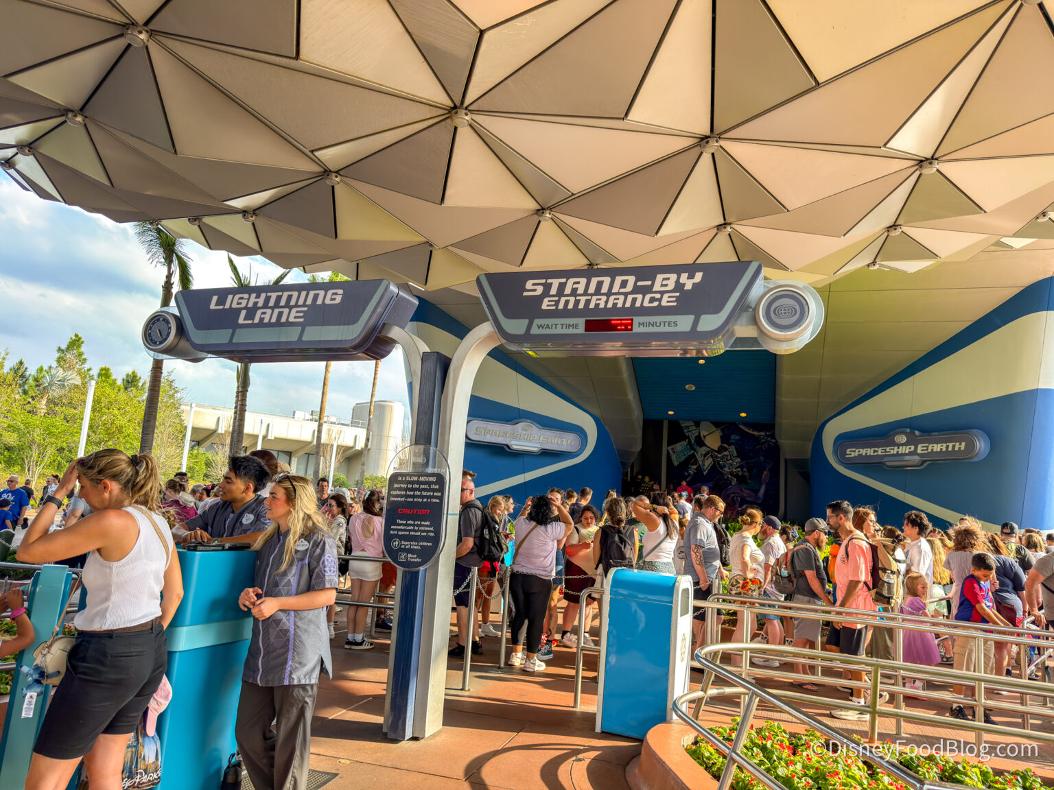 5 Rules You're Accidentally Breaking in EPCOT | the disney food blog