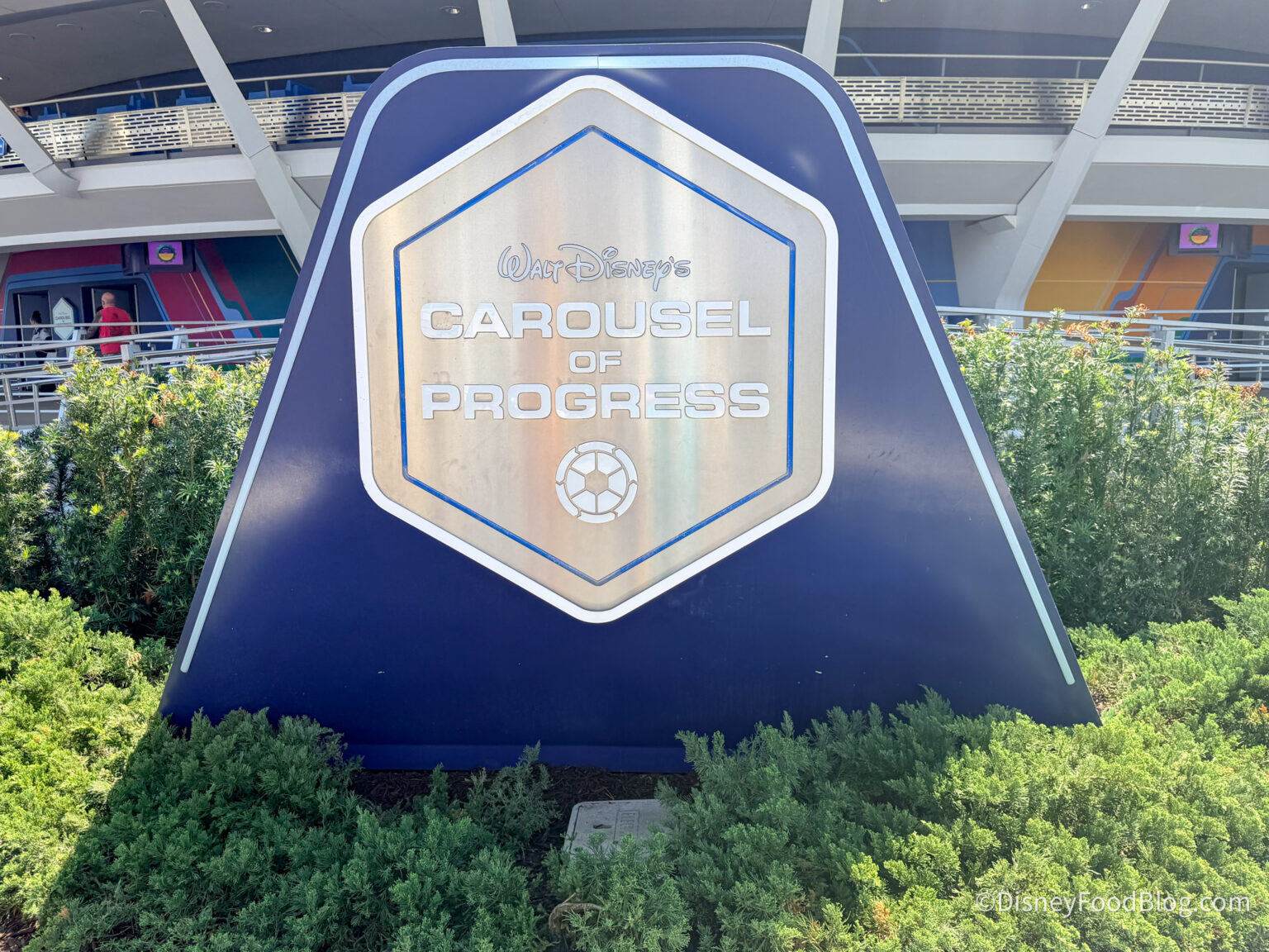 "Stop Ruining The Old Stuff" Disney Fans React To Latest Carousel of ...