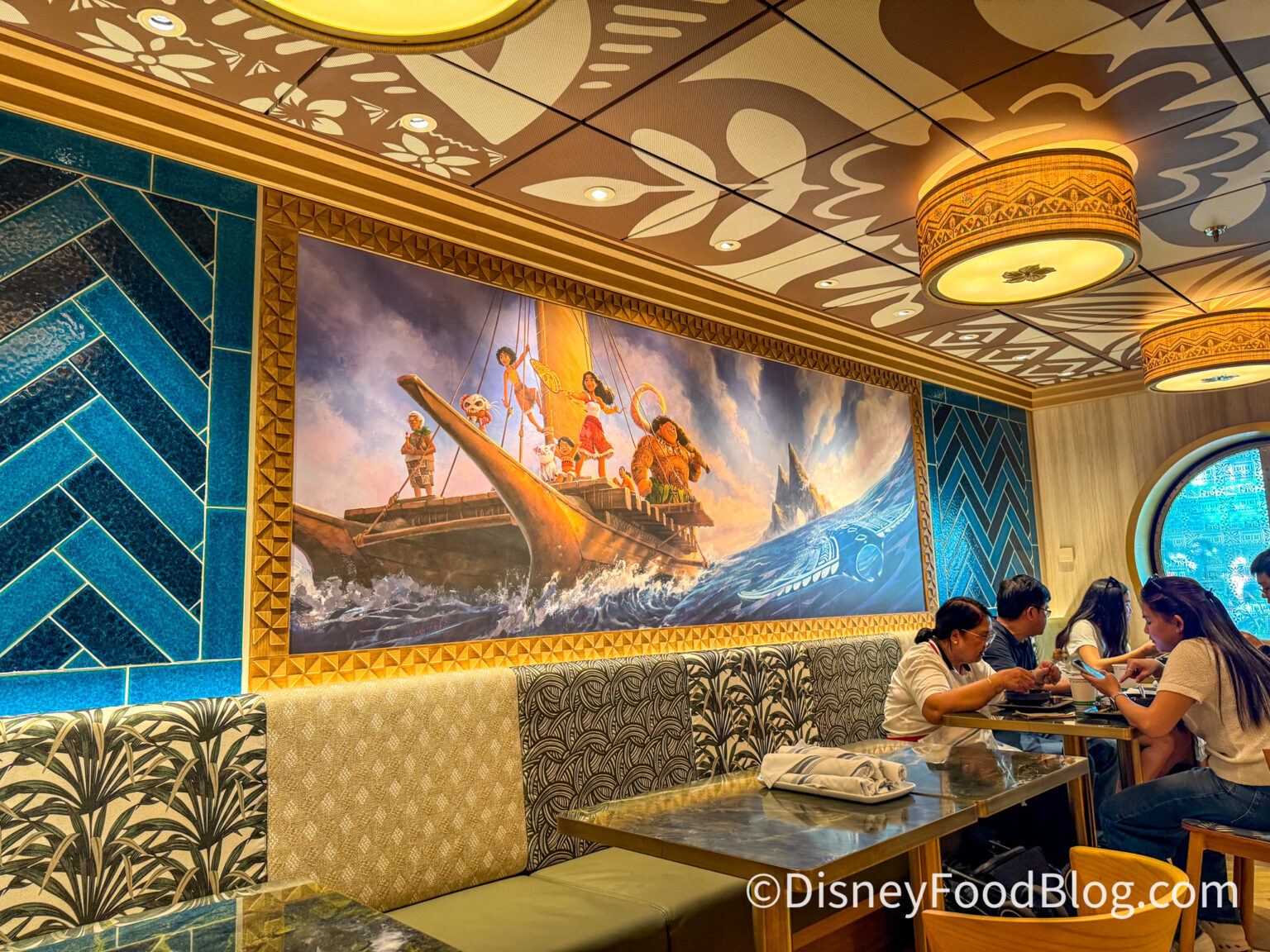 REVIEW: We May or May Not Be Obsessed with Disney's NEW 'Moana ...