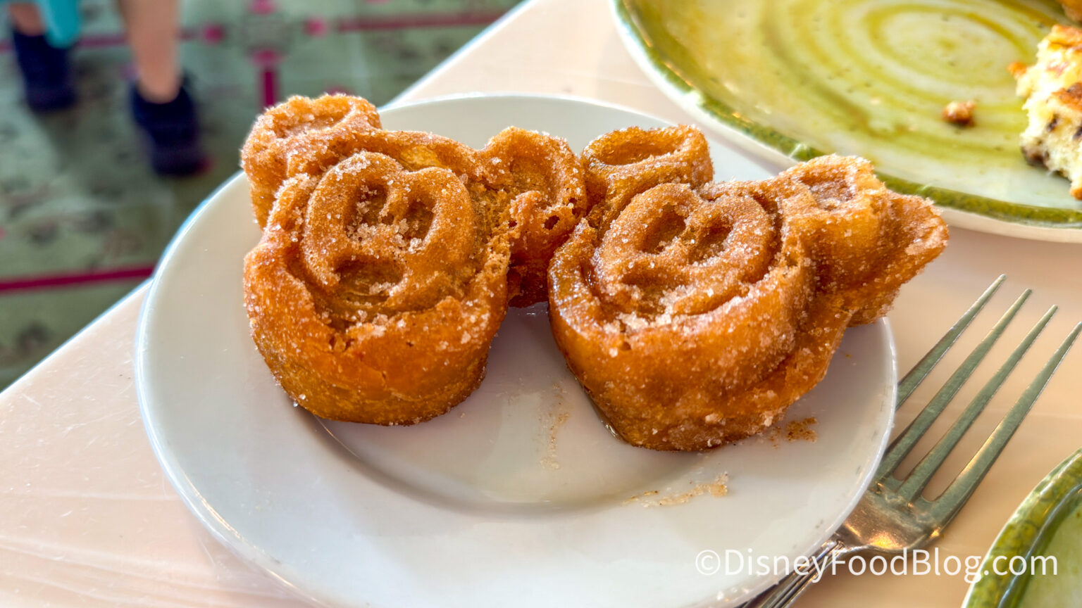 REVIEW: The ONLY Place You Can Get Churro Waffles In Disney World | the ...