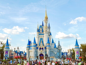 DFB Video: 17 Disney Secrets Cast Members Know (That Guests Don't ...