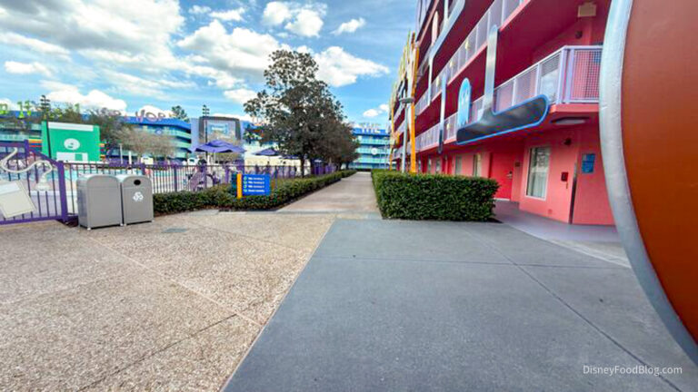 I Found the Perfect Room at Disney's Pop Century Hotel — Here's How to ...
