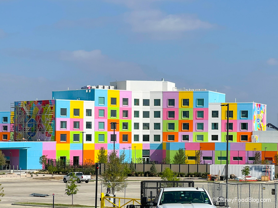 We’ve Got A HUGE Update About Universal’s NEW Texas Theme Park - Disney ...