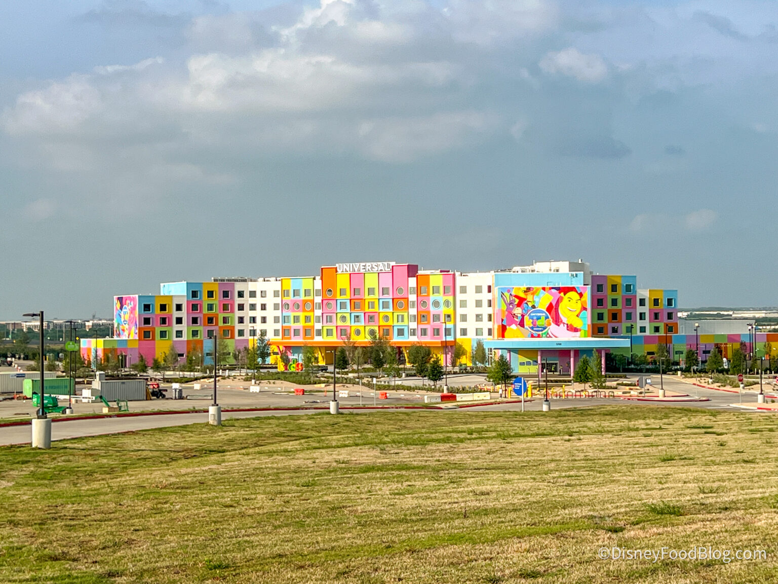 A NEW Universal Theme Park Opens In ONE MONTH! | the disney food blog