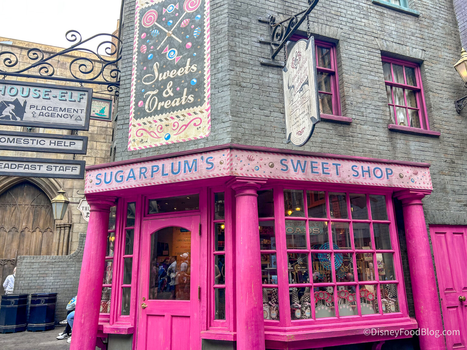 REVIEW: We're Gonna Need About 800 More of This New Universal Orlando ...