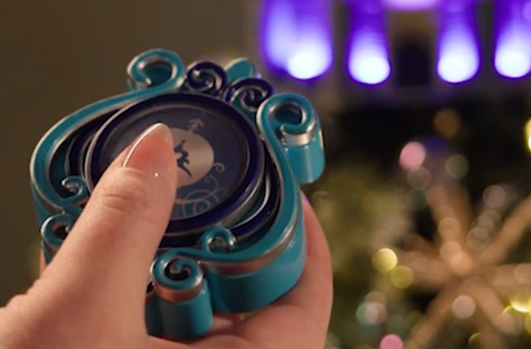This Hallmark Cinderella Castle Tree Topper Is Our NEW Favorite Thing ...