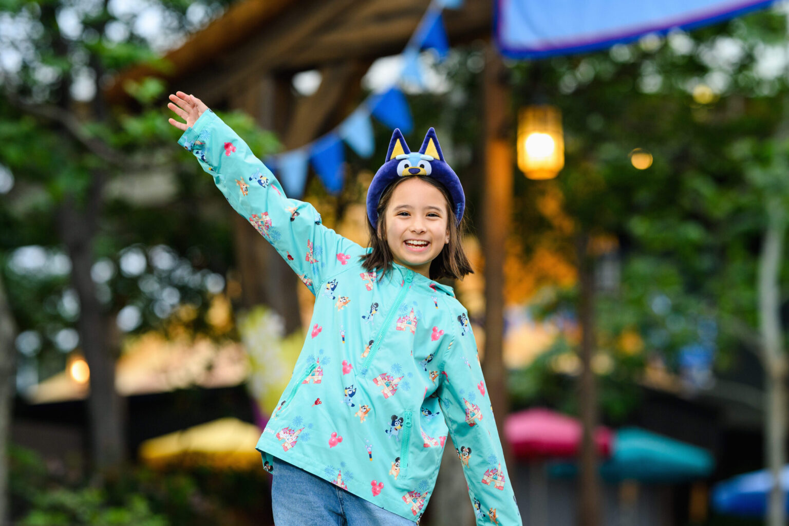 FIRST LOOK at a NEW Disney x Bluey Merch Collection | the disney food blog