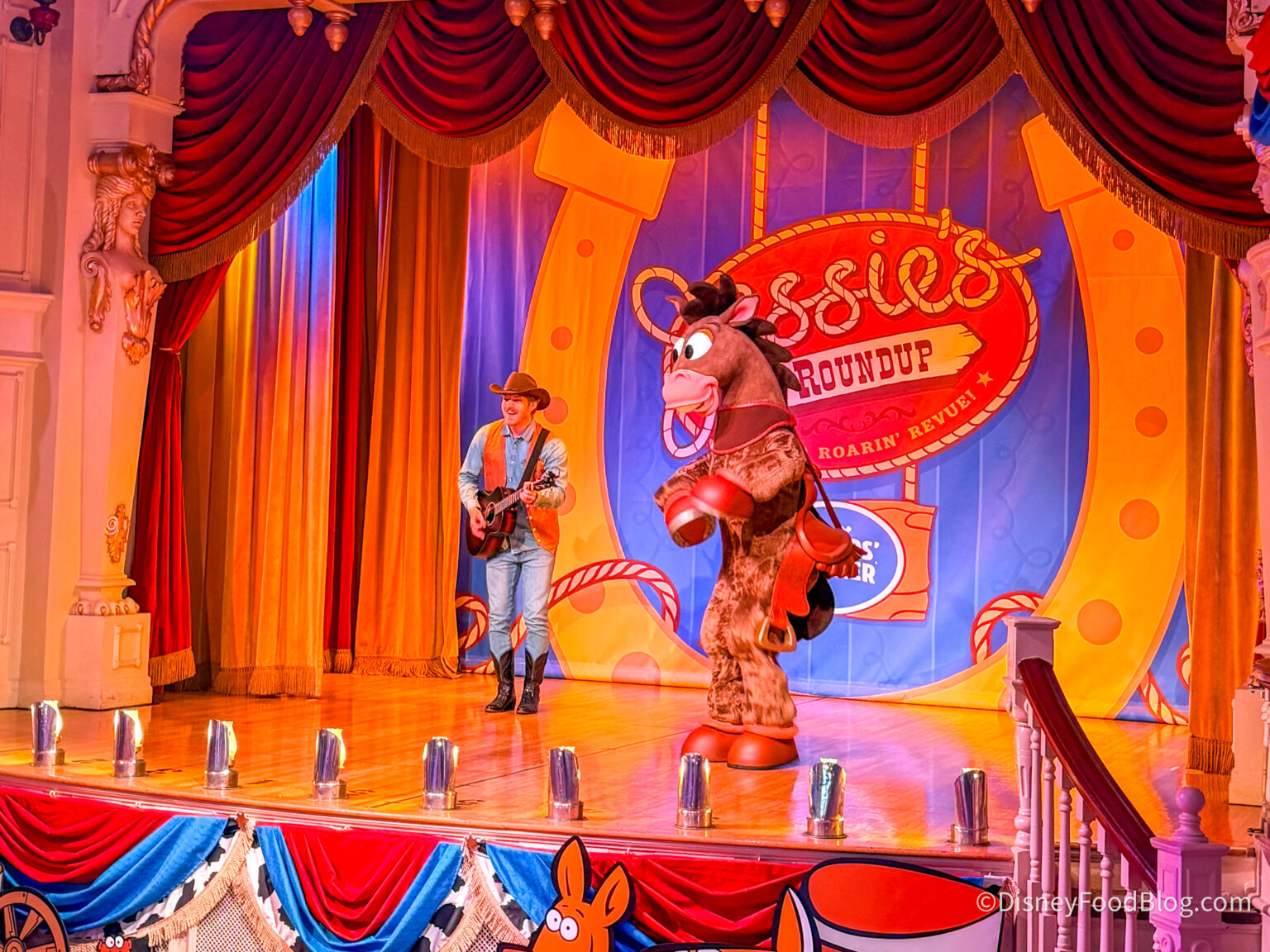A NEW Magic Kingdom Attraction Just Opened EARLY! | the disney food blog